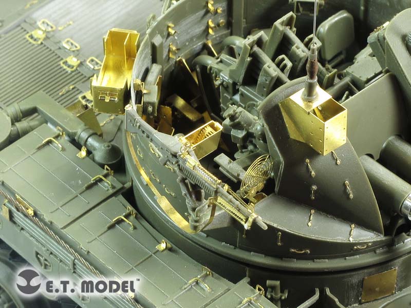 E35-198 US Army M42A1 Self-Propelled Anti-Aircraft gun late type-企业官网