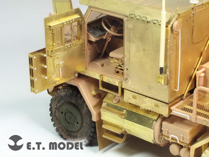 E35-134 Modern U.S. M1070 HET CPK Cab-企业官网