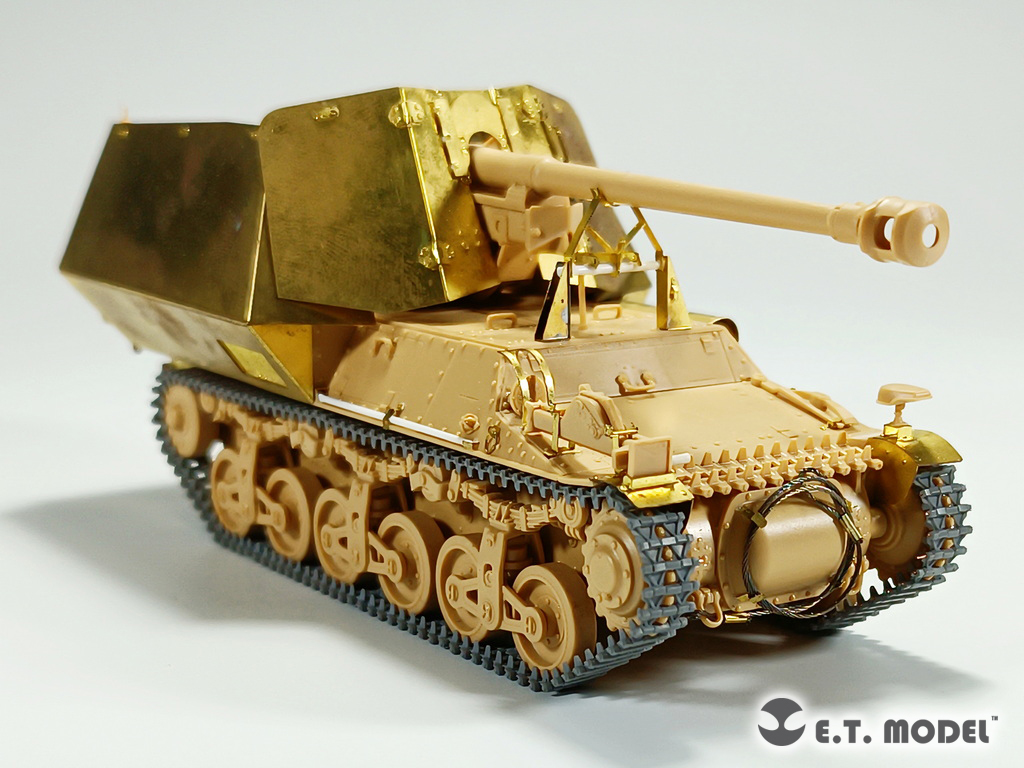 P35-031 WWII German Sd.Kfz. 135 Jagdpanzer Marder I (Lorraine)Tank ...