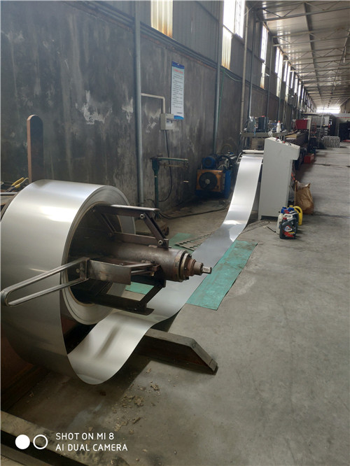 SOLAR COLLECTOR INNER MANIFOLD AUTOMATIC FORMING MACHIINE-企业官网