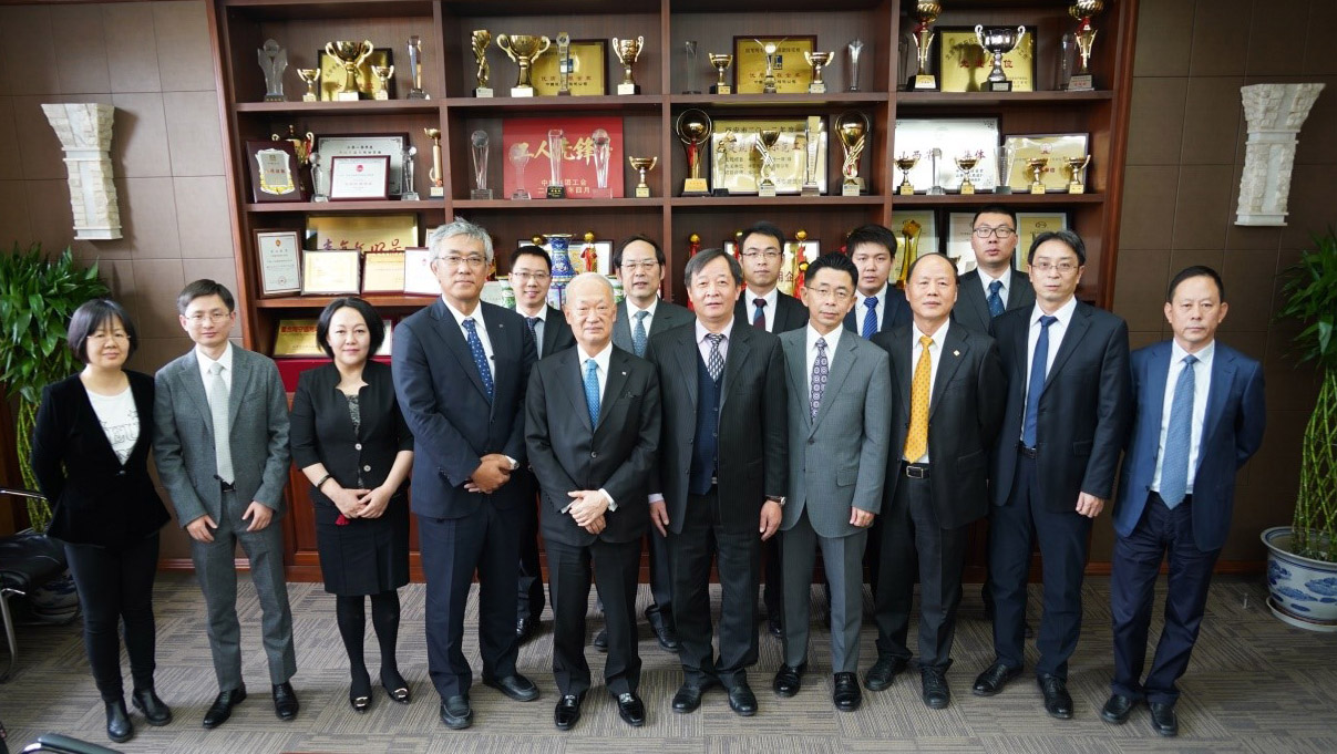 日本大成建设株式会社建筑总本部长矢口则彦到访中大公司-企业官网